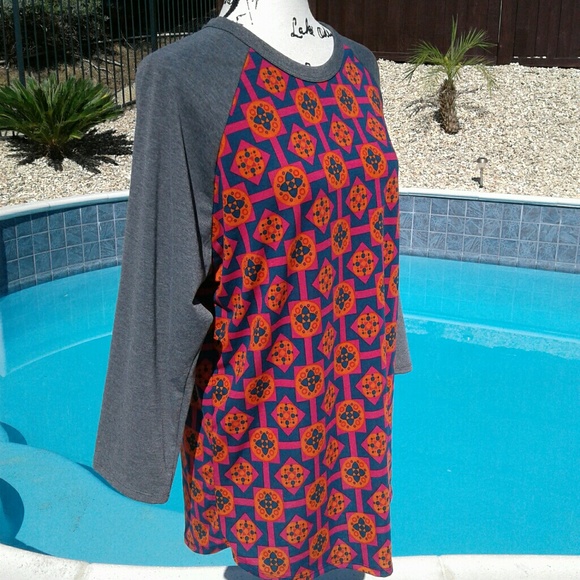 LuLaRoe | Tops | 5 Sale Lularoe Tee Shirt Top Geometric Mod | Poshmark